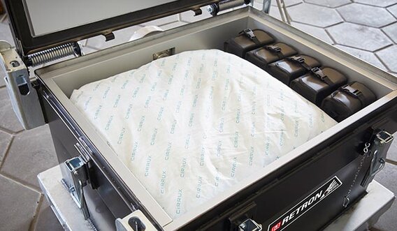 Battery Safety Box Retron 460 | RETRON // RETRON